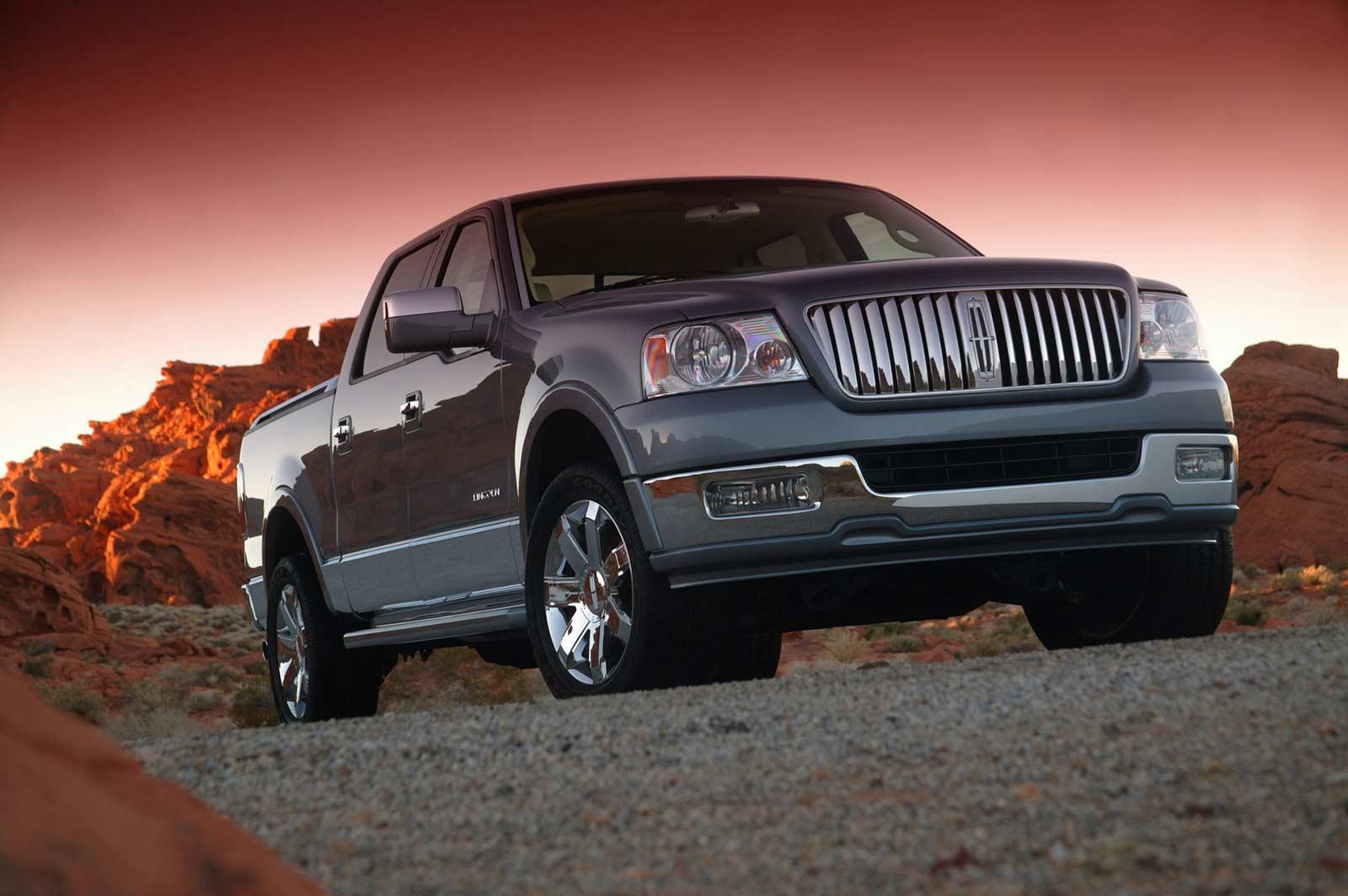 Concept Car Of The Day: 2004 Lincoln Mark LT - AllCarIndex