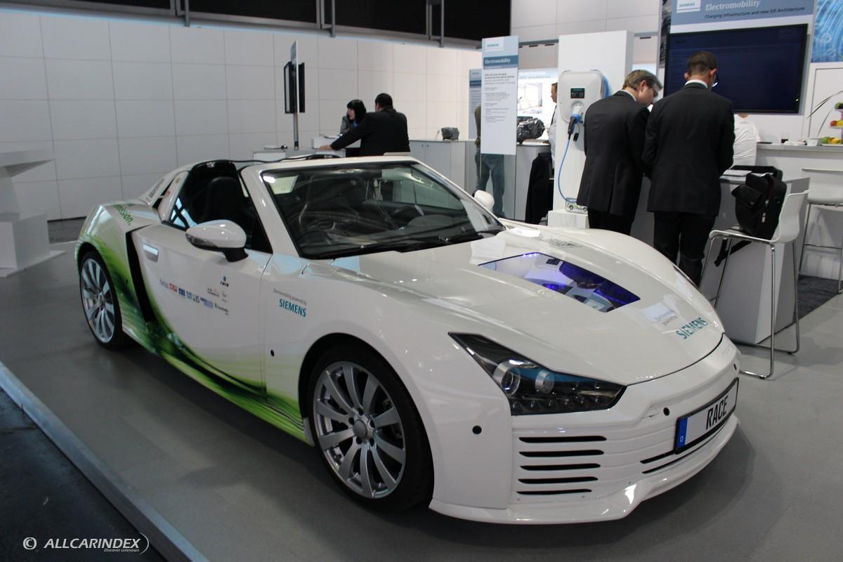 FRANKFURT 2015 - Roding Roadster Electric by Siemens - AllCarIndex