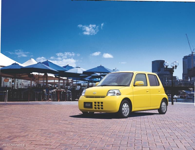 2005 Daihatsu Esse Concept - AllCarIndex